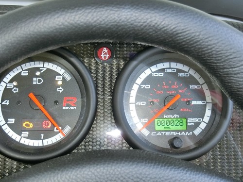 CATERHAM SEVEN 170R（ケータハム セブン 170R）ポーラホワイト | caterham | 外車・スポーツカーの購入をご ...